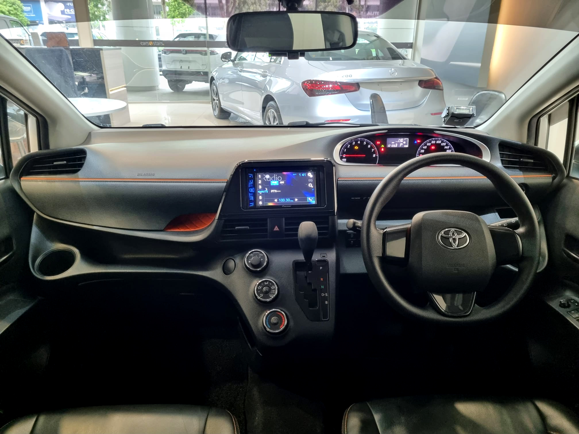 Used Toyota Sienta 1.5A X For Sale
