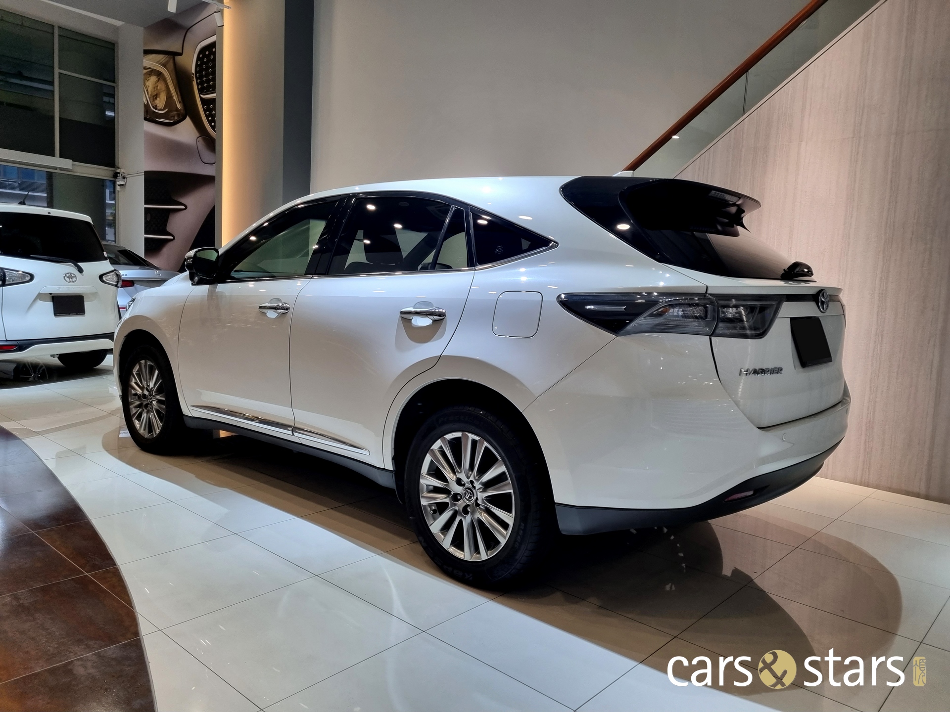 Used Toyota Harrier 2.0A Premium Panoramic For Sale