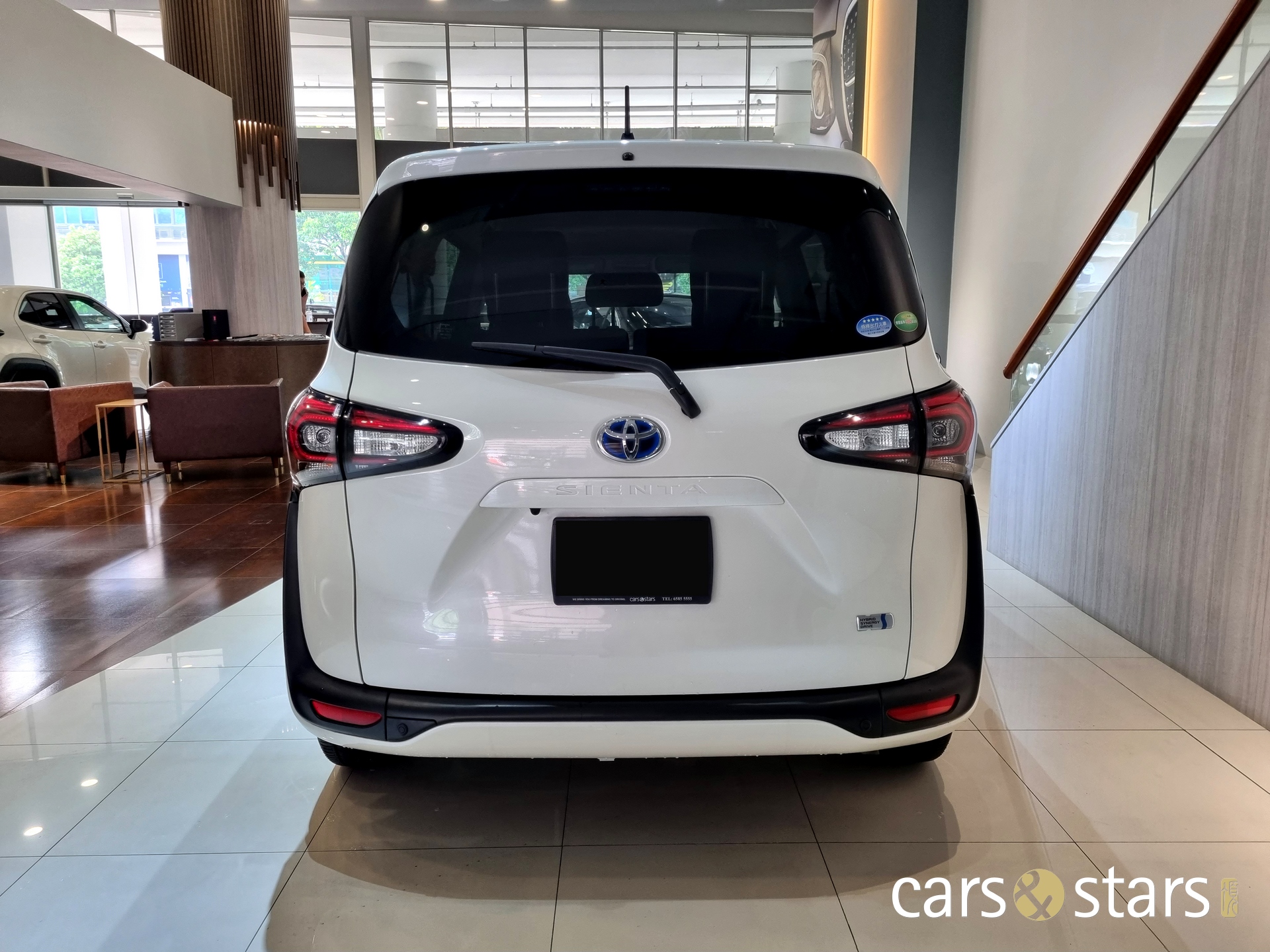 Used Toyota Sienta Hybrid 1.5A X For Sale